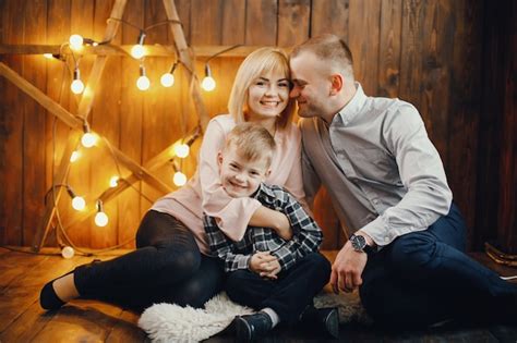 Фотосессия Семьи Изображения скачать бесплатно на Freepik