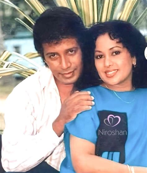 Love මාලනී අපි ආයෙත් හමුවුණා විජය මං ගොඩක් කල් බලං හිටියා ඔයා එනතුරු මාලනී හ්ම්