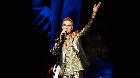 Robbie Williams Tour 2025 Usa Lily Heinig B