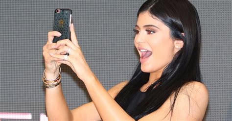 Celebrities On Snapchat Popsugar Celebrity