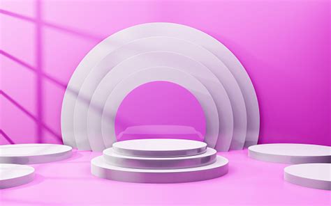 전시 연단 또는 원형 배경 실린더 연단이 있는 사실적인 3d 배경 세트 밝은 핑크 톤의 제품을 보여주는 연단 창문에서 그림자가