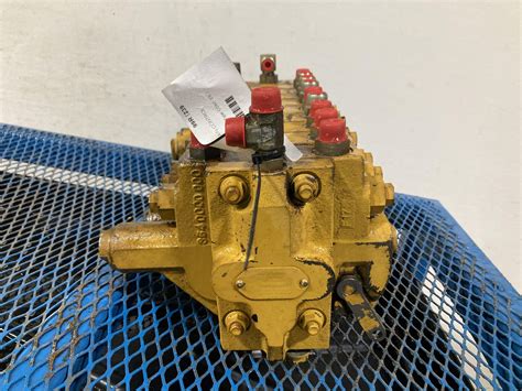 At300781 John Deere 770ch Hydraulic Valve For Sale