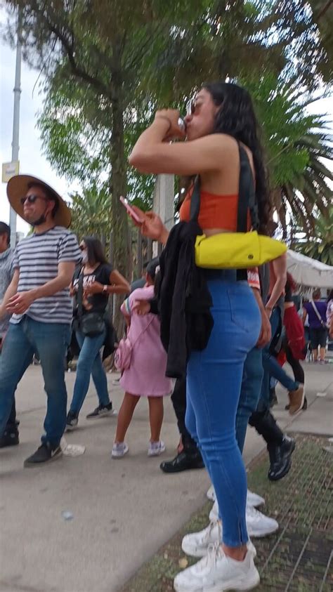 Teen Hermosa Con Lindo Culo Y Ricas Tetas Tight Jeans Forum