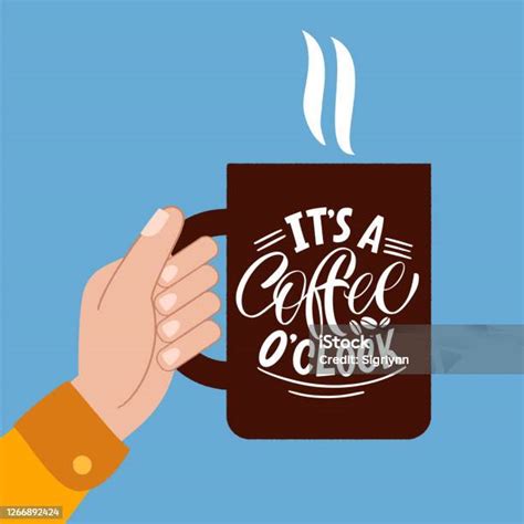 Mug Di Tangan Dan Frasa Huruf Tentang Kopi Kutipan Gaya Kaligrafi
