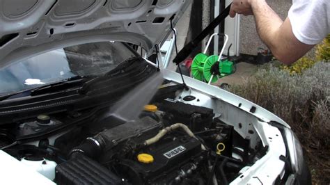 Cara Mencuci Ruang Mesin Mobil Yang Benar Dan Aman Autos Id