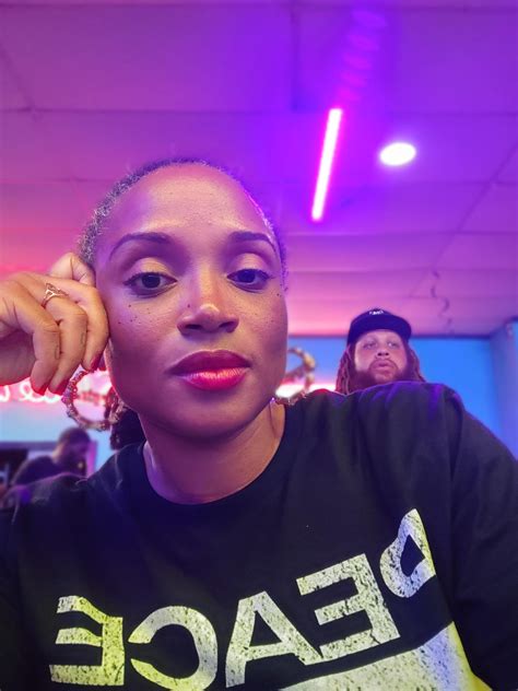 Kendra Cathey Multimillionaires Dont Touch Their Facebook