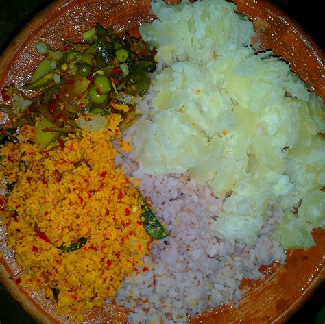 ගෙදර හදන කෑම Home Made Food 🇱🇰 Srilanka Food Experience මඤ්ඤොක්කා