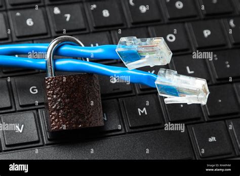 Twisted Pair Cable High Resolution Stock Photography And Images Alamy