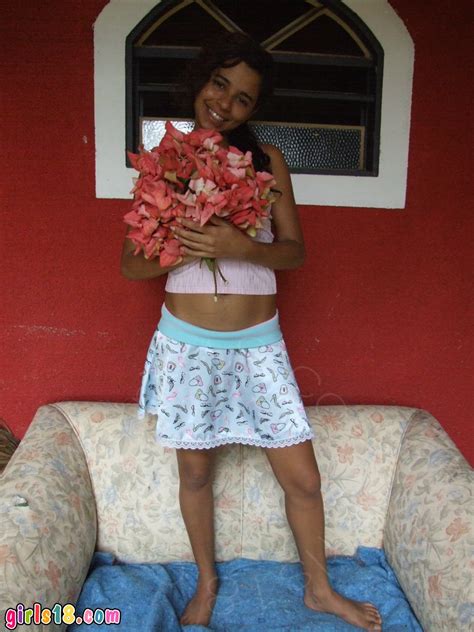 El Pollito Caliente Agnes