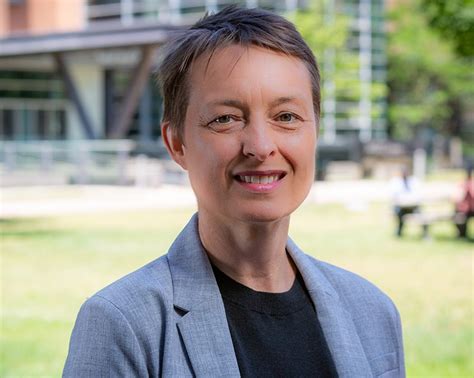 Concordia Professor Examines Which Industry Practices Really Work To Advance Global