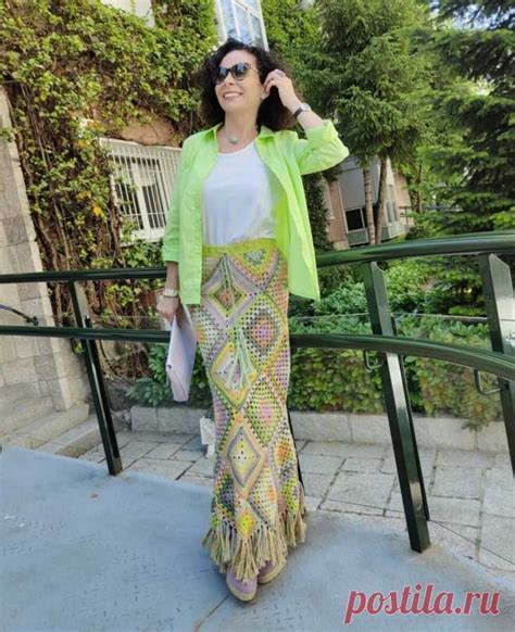 Длинная юбка модный тренд как женщине в возрасте стилизовать юбку м шитье и мода Постила