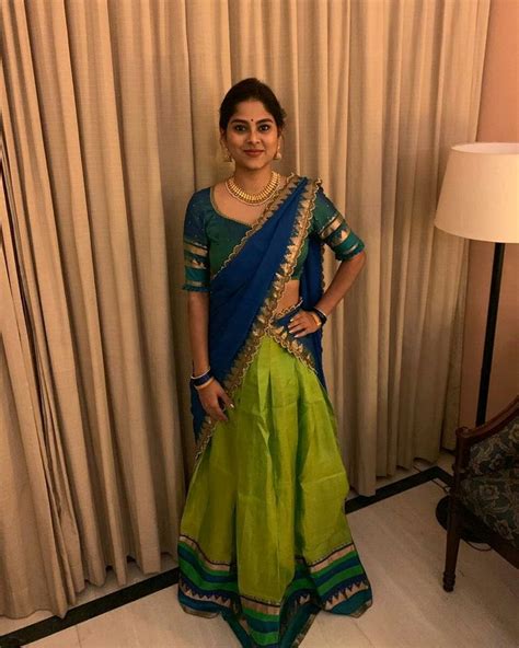 Pin By Varalaxmi Varalaxmi On Quick Saves Half Saree Designs Netted