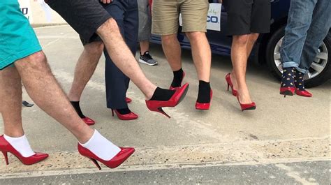 Mens Fashion Statement To Wear Mens High Heels ← Short Mens Fashion Blog