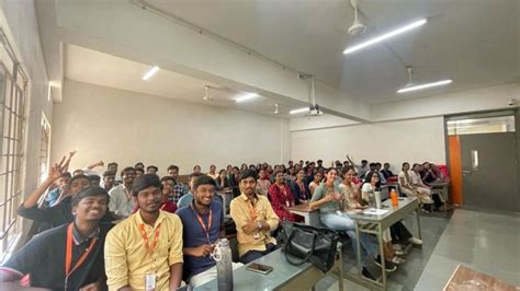 Shamili Gande On Linkedin Softskillstraining Softskills Trainingday Personalgrowth