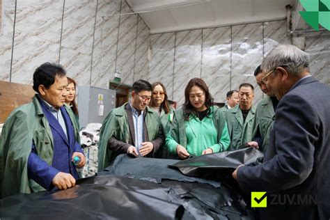 ХААН Банк “Цагаан алт” хөтөлбөрийн хүрээнд “Дархан нэхий” ХК д анхны хөнгөлөлттэй зээлийг олголоо