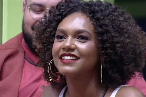 Ex BBB Jessilane Comenta Sobre Vista Do Banheiro De Tiago Abravanel Em