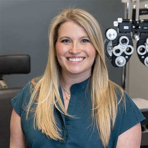 Dr Kiah Williams O D