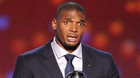 Michael Sam Says Other Gay Nfl Players Reached Out To Him Sporting News