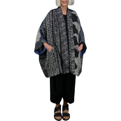 Double Collar Poncho Mio