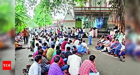 Ccs Ccs University Ops Halted As Staff Protests Misconduct By Babes Meerut News Times