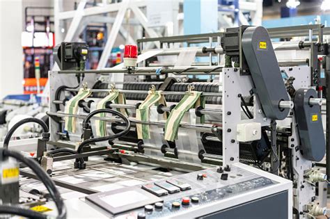 첨단 기술과 자동 고속 연속 제조 공정 비닐 봉지 자루 또는 천으로 된 가방을 닫아 산업 용 기계를 만듭니다 Brand Name