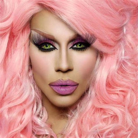 Yara Sofia Night Club Yara Halloween Face Makeup