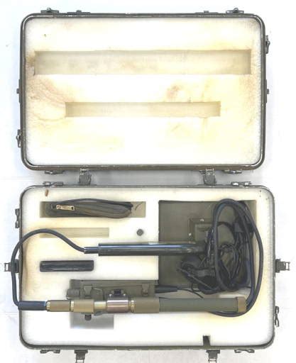 Us Military Vietnam War Mine Detecting Set In Case