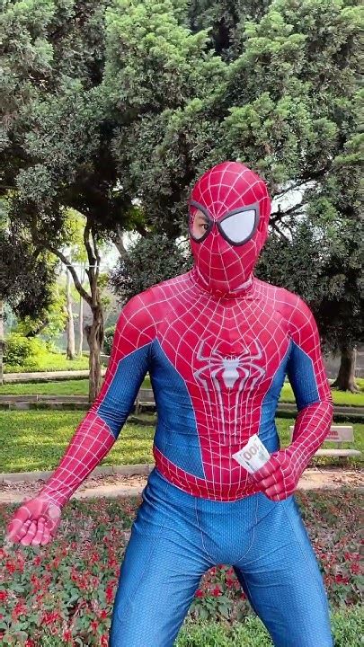 Người Nhện đỏ Hi Sinh để Bảo Vệ Người Nhện đen Shorts Spideyyylifetv