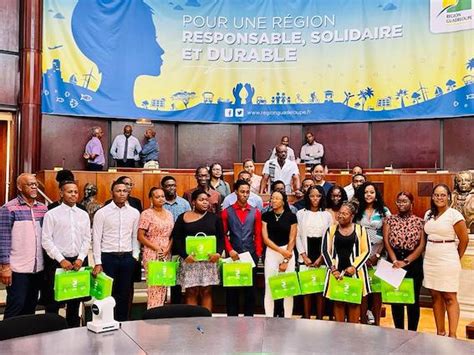 La Région Intègre 24 Apprentis Karibinfo