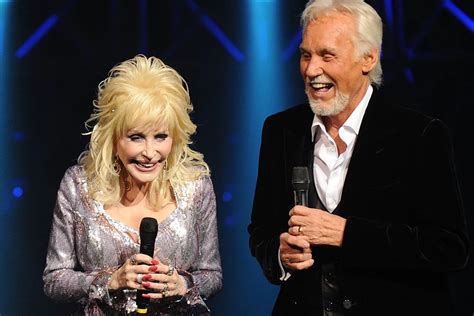 Kenny Rogers Country Music Hall Of Fame Induction Pictures