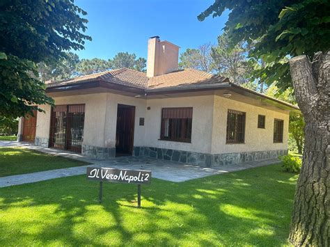 Casa Pinamar Casa En Pinamar Para 8 Personas Con Con Cochera Kr52