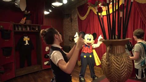 UPDATE Talking Mickey Meet And Greet At Magic Kingdom Will Go Silent May 12th 2018 WDW News