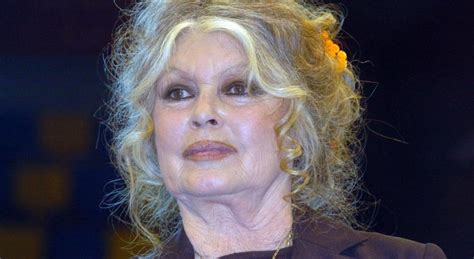 Ma vie nest pas rigolote état de santé deuil Brigitte Bardot n