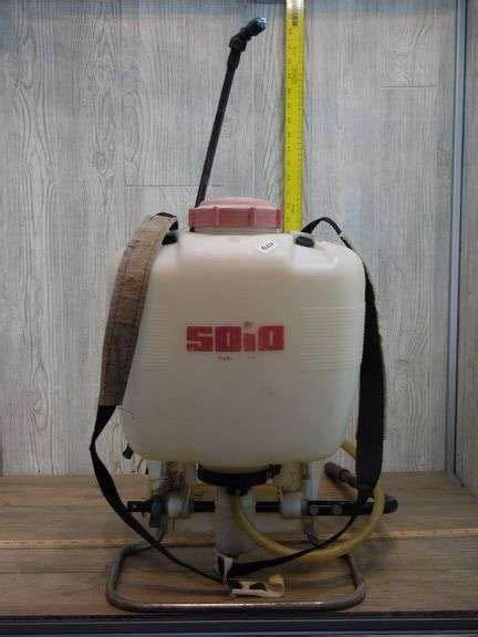 Backpack Pump Sprayer Dunker Auction