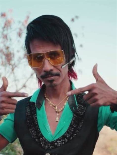 कितनी है एक कप चाय की कीमत एक दिन में इतना पैसा कमाता है Dolly चायवाला