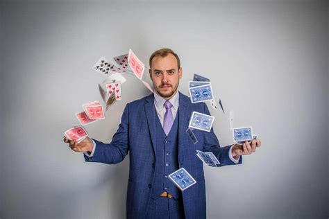 Magician In Brisbane Nathan Hedger