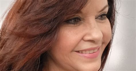 Actriz Nancy González se recupera de intervención quirúrgica por tumor benigno