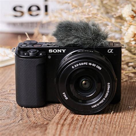 Беззеркальный фотоаппарат Sony ZVE10+1650 - купить по низкой цене в ...