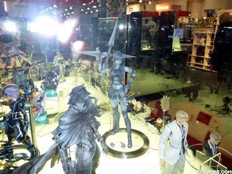 Square Enix Figures Photo Gallery