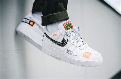 Купить Nike Air Force 1 Low Just Do It White AR7719 100 по дисконт