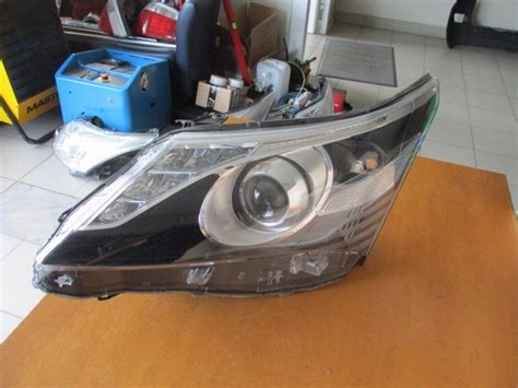 LAMPA PRZEDNIA LEWA TOYOTA AVENSIS T27 LIFT 12697579810 Oficjalne