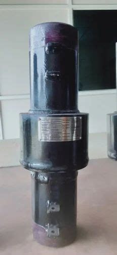 Oil Gas Pipeline Equipment Monolithic Insulation Joint Manufacturer From Ahmedabad