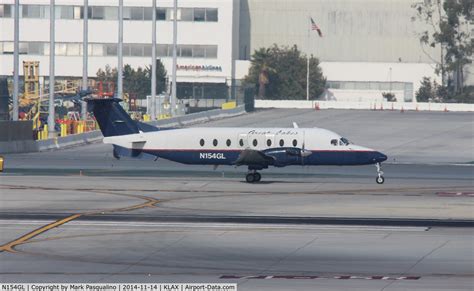 Aircraft N154GL 1995 Beech 1900D C N UE 154 Photo By Mark Pasqualino