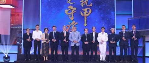 【养生堂】今日1655播出《白衣执甲 生之守望——第八届“首都十大健康卫士”颁奖典礼》八仙重症中国