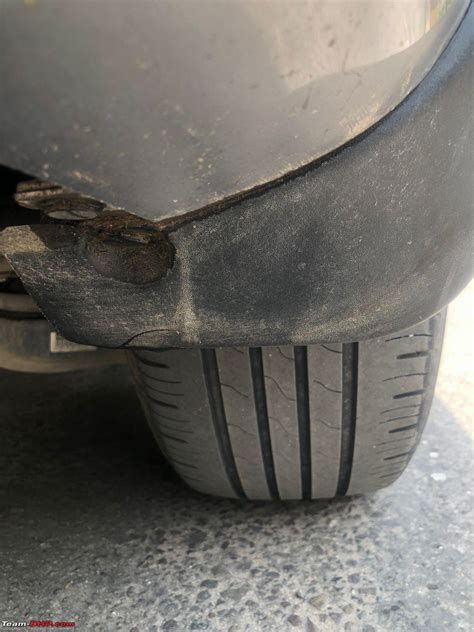 Kia Carnival Peculiar Issue Of Only The Rear Tyres Wearing Off Team BHP