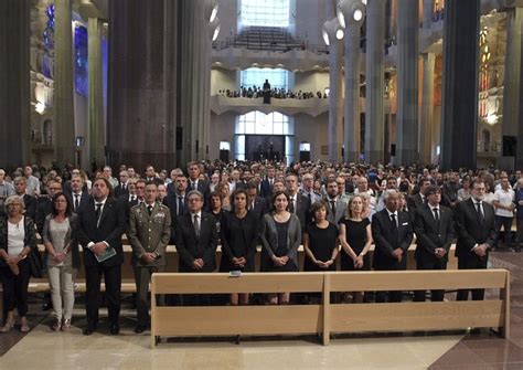 Atentado En En Barcelona Misa Por Las Víctimas En Una Sagrada Familia