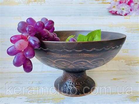 Купити Цукерниця фруктівниця ручної роботи з червоної глини в техніці молочення ціна 667