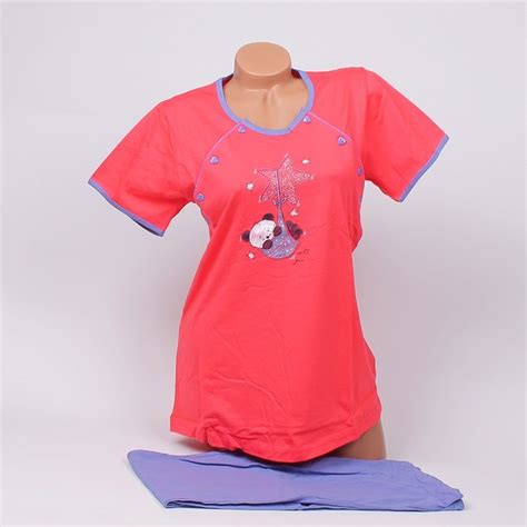 Свежа пижама за бременни и кърмачки в коралов и син цвят с бебе мече