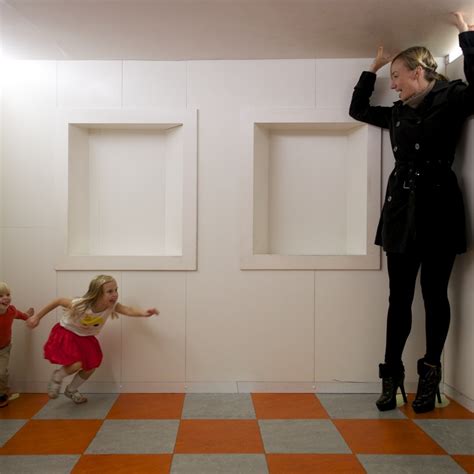 Light Fantastic Camera Obscura And World Of Illusions Edinburgh