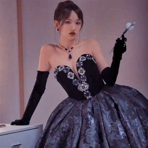 Pin By Bella Anandita On Cheng Xiao Strapless Dress Formal Ball Gowns Satin Ball Gown